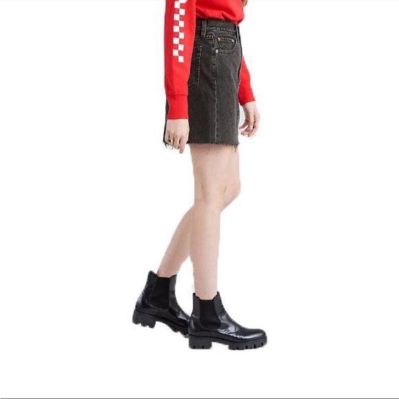 Levi's | Skirts | Levis High Rise Denim Skirt | Poshmark